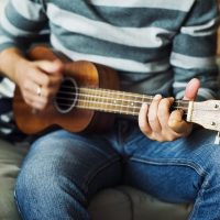 Apprendre le ukulele c'est facile avec Ukulélé Facile